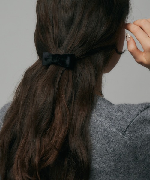 whim（ウィム）の「Velvet ribbon hair pin（ヘアピン）」 - WEAR