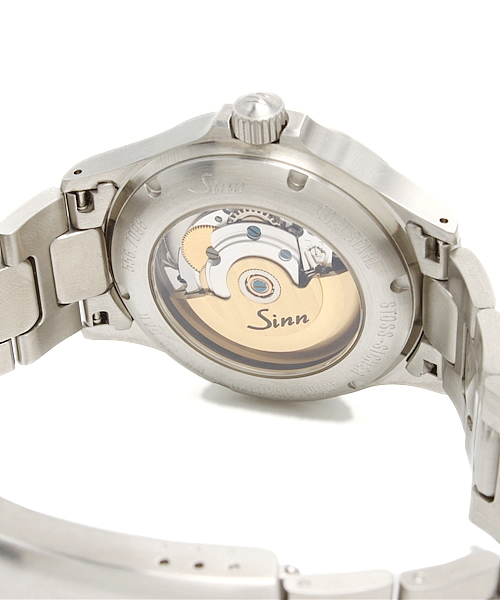 bpr BEAMS（ビーピーアール ビームス）の「Sinn / 556A メタル（アナログ腕時計）」 - WEAR