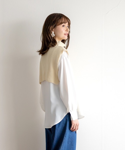 White Collection（ホワイトコレクション）の「【2021SS新作】春ニットベスト＆ボリュームスリーブブラウス/レイヤード2SET ...