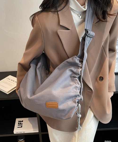 M2SUQARED（エムツースクエア）の「【M2SUQARED/エムツースクエア】2WAYサイドギャザーショルダーバッグ（ショルダーバッグ）」 - WEAR