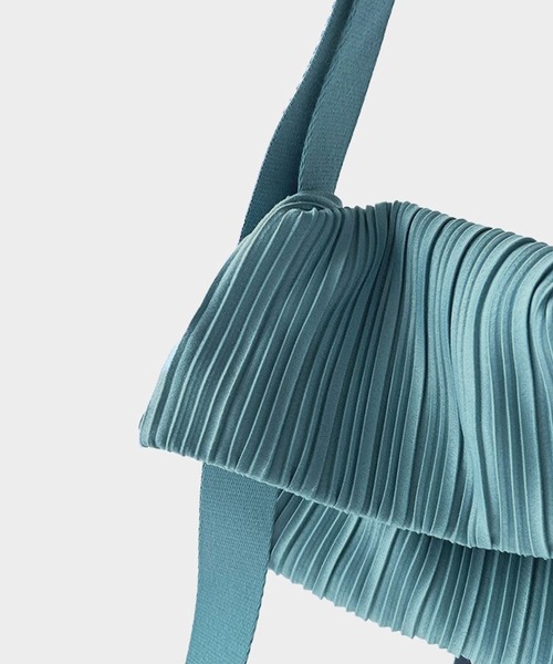 BLUEORB（ブルーオーブ）の「Foldover Bag フォールドバッグ ショルダーバッグ プリーツバッグ（ショルダーバッグ）」 - WEAR