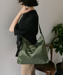 ear PAPILLONNER イア パピヨネ バッグ ブルー系 | ラミネート 刺繍 2WAY トートバッグ / ショルダー | 肩掛け リーフ柄 プリント コットン | ブランド カバン【レディース】【中古】【K4562】 ear PAPILLONNER｜イアパピヨネのバッグ通販 - ZOZOTOWN