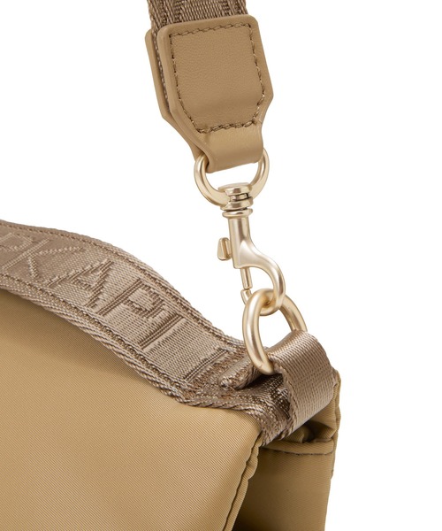 Breath TOPKAPI（ブレストプカピ）の「【Breath TOPKAPI】Freely フリーリー ナイロン ロゴテープ ショルダー ...