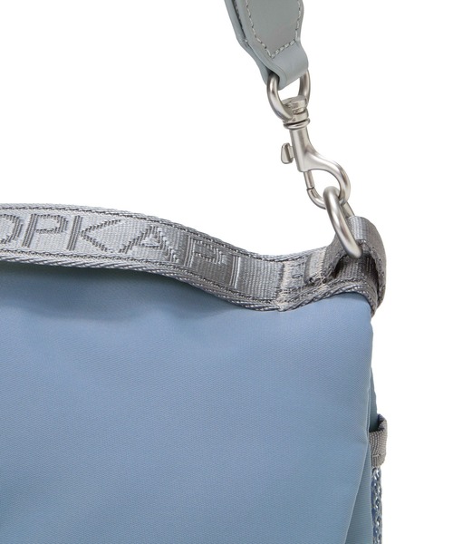 Breath TOPKAPI（ブレストプカピ）の「【Breath TOPKAPI】Freely フリーリー ナイロン ロゴテープ ショルダー ...