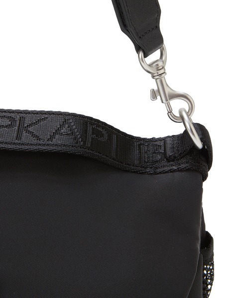 Breath TOPKAPI（ブレストプカピ）の「【Breath TOPKAPI】Freely フリーリー ナイロン ロゴテープ ショルダー ...