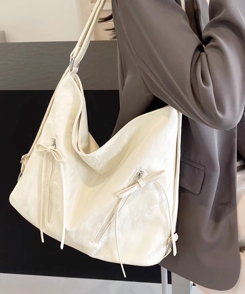 REMUR（レミュール）の「3WAYリボンファスナーショルダーバッグ（ショルダーバッグ）」 - WEAR