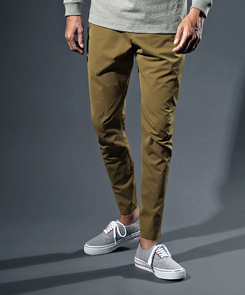 The DUFFER of ST.GEORGE（ザダファーオブセントジョージ）の「"invidia Ⅳ" ALPINE PANTS：立体構造 ...