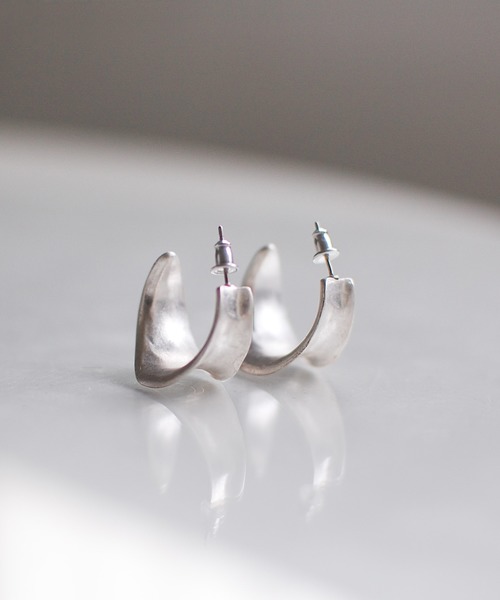 TEN.（テン）の「ボリュームラフピアス（ピアス（両耳用））」 - WEAR