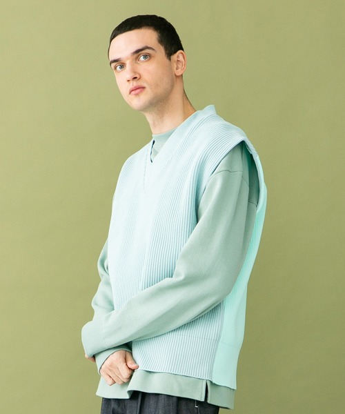 UNITED TOKYO（ユナイテッドトウキョウ）の「バイカラーオーバーサイズニットベスト/ビックシルエット（ベスト）」 - WEAR