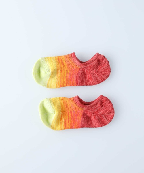 Right-on（ライトオン）の「【BASIC SOCKS】ISカラーグラデ（ソックス/靴下）」 - WEAR