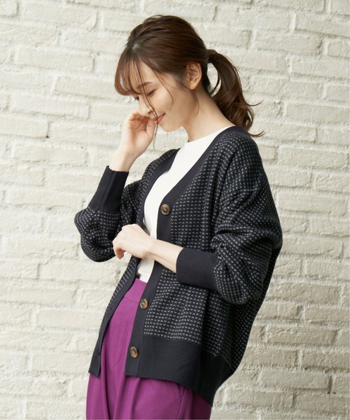 ikka（イッカ）の「Vネックカーディガン（カーディガン/ボレロ）」 - WEAR