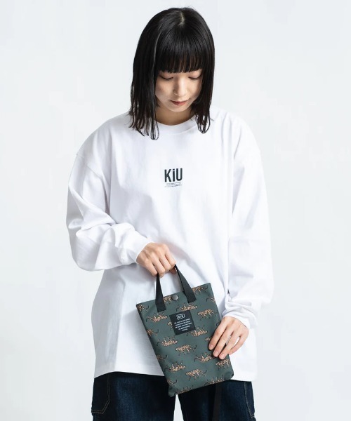 KiU（キウ）の「KiU/キウ 600Dフォールディングスツール K228-179-R（アウトドアグッズ）」 - WEAR