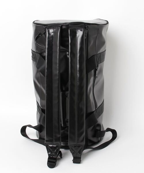 FRED PERRY（フレッドペリー）の「Tonal Barrel Backpack（ショルダーバッグ）」 - WEAR