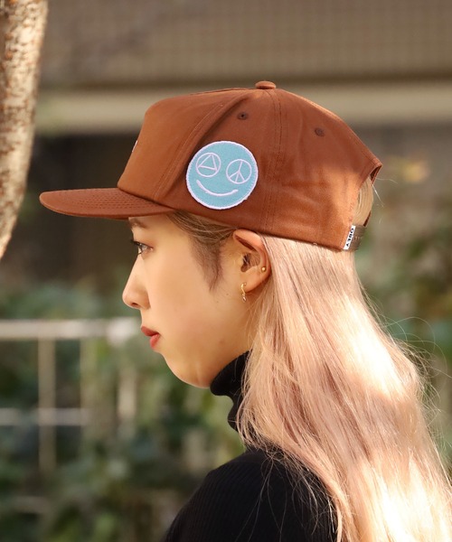 OBEY（オベイ）の「OBEY/オベイ FRANK 5 PANEL SNAPBACK キャップ（キャップ）」 - WEAR