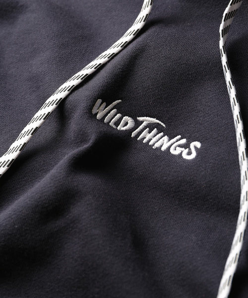 WILD THINGS（ワイルドシングス）の「WILD THINGS/ワイルドシングス 別注LOGO SWEAT PARKA/ロゴスウェット ...