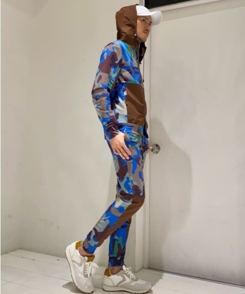 P.M.D.S.（ピー エム ディー エス）の「P.M.D.S./ピー エム ディー エス/INVISIBLE FLEECE GEO/525SW（パーカー）」 - WEAR