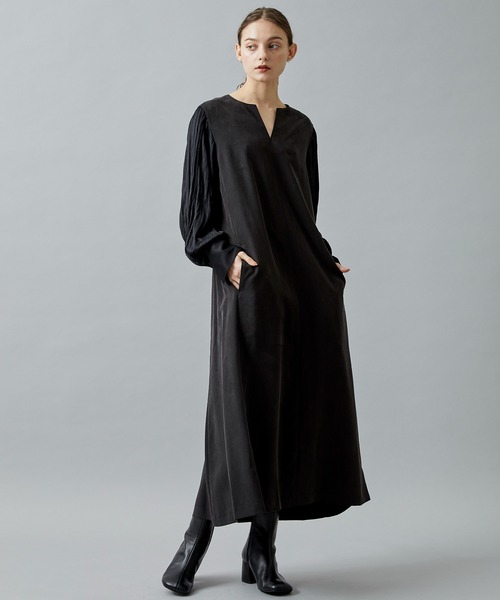 ELIN（エリン）の「【ELIN/エリン)】《STUDIOUS別注》スリットスリーブドレス（ドレス）」 - WEAR