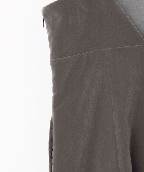 Feroux（フェルゥ）の「【2WAY】パールストラップベロア ジャンスカ（スカート）」 - WEAR