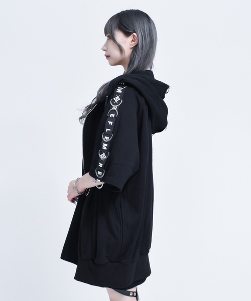 REFLEM（レフレム）の「『REFLEM/レフレム』Dリングロゴテープ半袖ZIPパーカー（パーカー）」 - WEAR