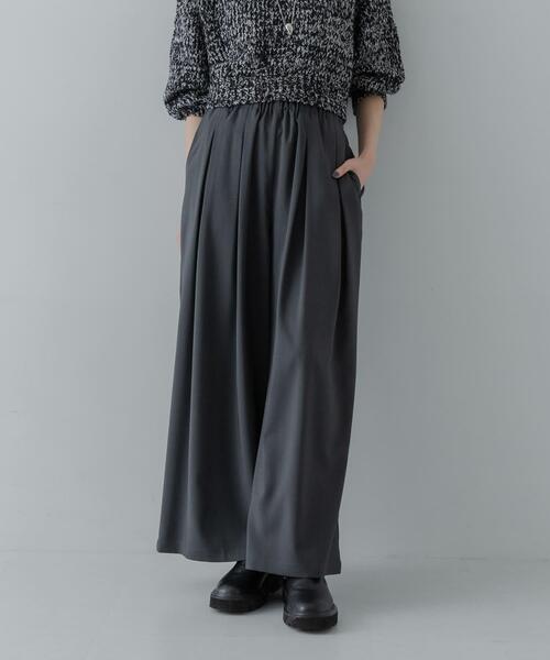 URBAN RESEARCH（アーバンリサーチ）の「ストレッチタックギャザー