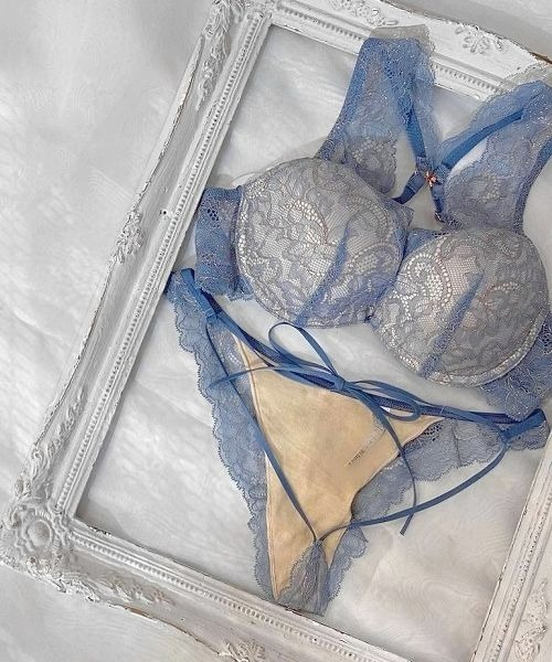 ANNEBRA（アンブラ）の「Parrots バックオープンストリングショーツ（ショーツ）」 - WEAR