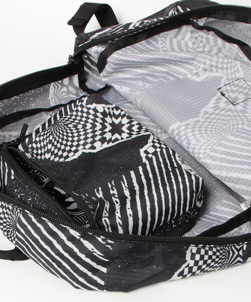 【VOLCOM】 BT Lightweight Packable Backpa（バックパック/リュック）｜VOLCOM（ボルコム）のファッション通販 - ZOZOTOWN