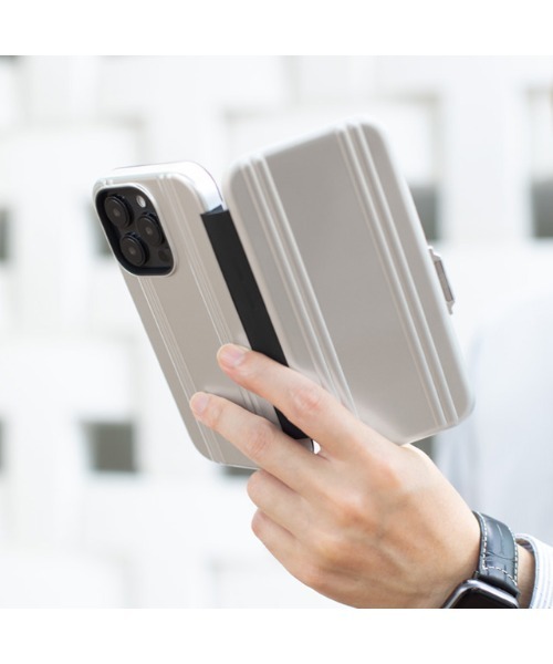 ZERO HALLIBURTON（ゼロハリバートン）の「(iPhone14 Plus) UNiCASE/ZERO HALLIBURTON Hybrid Shockproof Flip Case ...