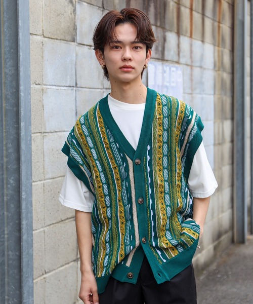 SPINNS（スピンズ）の「【ユーズドライク】3D 多色柄ベスト（ベスト）」 - WEAR