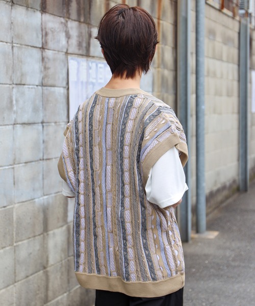 SPINNS（スピンズ）の「【ユーズドライク】3D 多色柄ベスト（ベスト）」 - WEAR