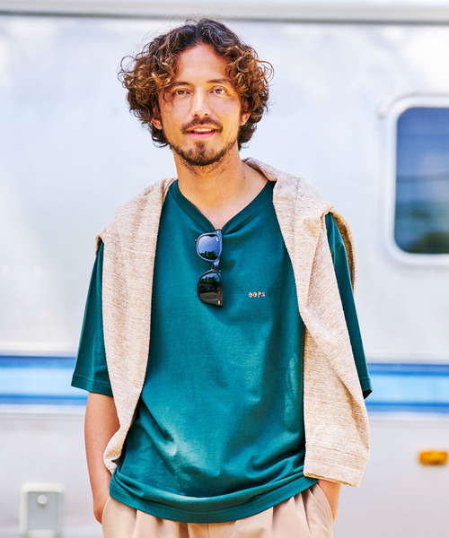 URBAN RESEARCH Sonny Label（アーバンリサーチサニーレーベル）の「OOPS Ryu AmbeコラボTシャツ（Tシャツ/カットソー）」 - WEAR