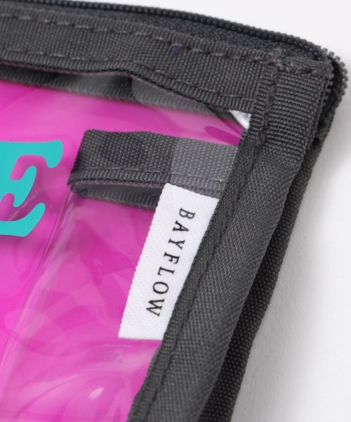 PEANUTS（ピーナッツ）の「[アクリルチャーム付き]【SNOOPY】TYPOクリアポーチ（ポーチ）」 - WEAR