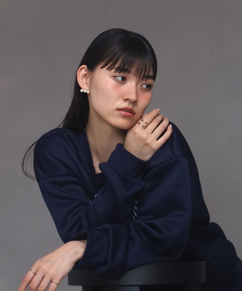 LHME（エルエイチエムイー）の「LHME “MELLOW”ラインパールピアス/3粒/サージカルステンレス316L（金属アレルギー対応）（ピアス（両耳用））」 - WEAR