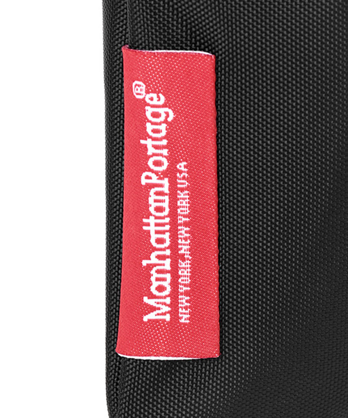 Manhattan Portage（マンハッタンポーテージ）の「Reflective Buffalo Pouch（ショルダーバッグ）」 - WEAR