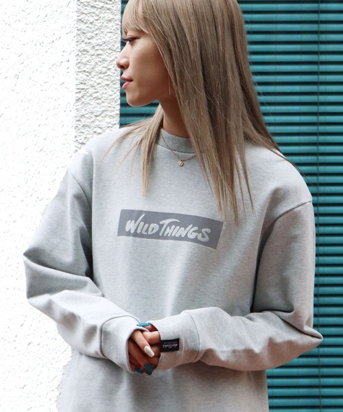 WILD THINGS（ワイルドシングス）の「WILDTHINGS / ワイルドシングス LOGO CREW NECK SWEAT ボックス ...