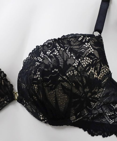 ANNEBRA（アンブラ）の「Bow バックデザインモールドカップブラジャー（ブラジャー）」 - WEAR