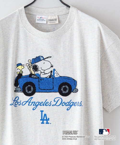 PEANUTS（ピーナッツ）の「【MLB ×PEANUTS /ピーナッツコラボ】スヌーピー 別注 ヘビーウェイト バックプリント 刺繍 ビッグ ...