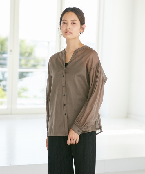 Rewde（ルゥデ）の「配色ステッチボリュームスリーブブラウス（1R13-08152）（シャツ/ブラウス）」 - WEAR