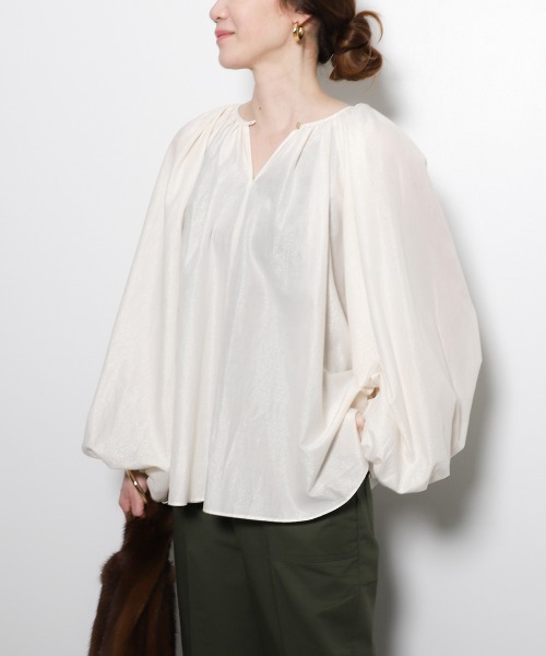 MICA&DEAL（マイカ＆ディール）の「【marmors】volume gather blouse/ボリュームギャザーブラウス（シャツ/ブラウス）」 - WEAR