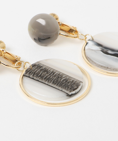 PLAIN CLOTHING（プレーンクロージング）の「天然石風サークルイヤリング【PLAIN CLOTHING】（イヤリング）」 - WEAR