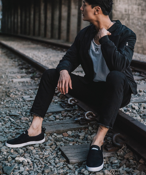 MFK（エムエフケー）の「KOLCA slip-on（スリッポン）」 - WEAR