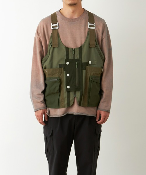 WHITE MOUNTAINEERING（ホワイトマウンテニアリング）の「CAMPING VEST（ベスト）」 - WEAR