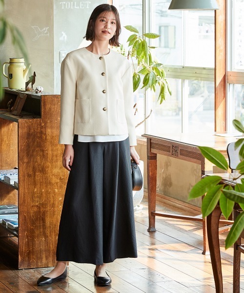 Neina（ネイナ）の「【販売終了】【入学式・卒業式・フォーマル】ノーカラーゴールドボタンジャケット3点セット（ジャケット＋ブラウス＋ワイド ...