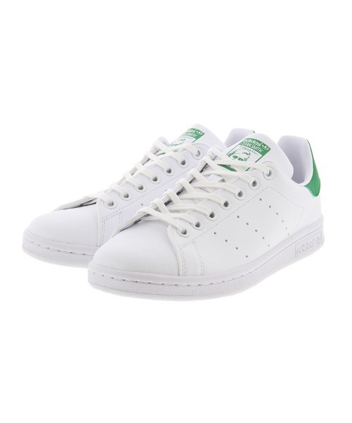 adidas（アディダス）の「adidas アディダス STAN SMITH J FX7519（スニーカー）」 - WEAR