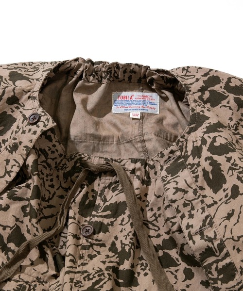 TOBILA（トビラ）の「TOBILA/トビラ リーフカモフラプリントアノラックパーカー（その他アウター）」 - WEAR