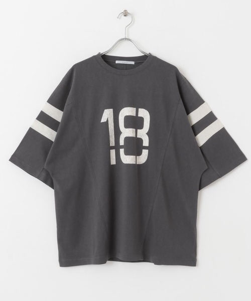 KBF（ケイビーエフ）の「ルーズナンバリングTEE（Tシャツ/カットソー）」 - WEAR