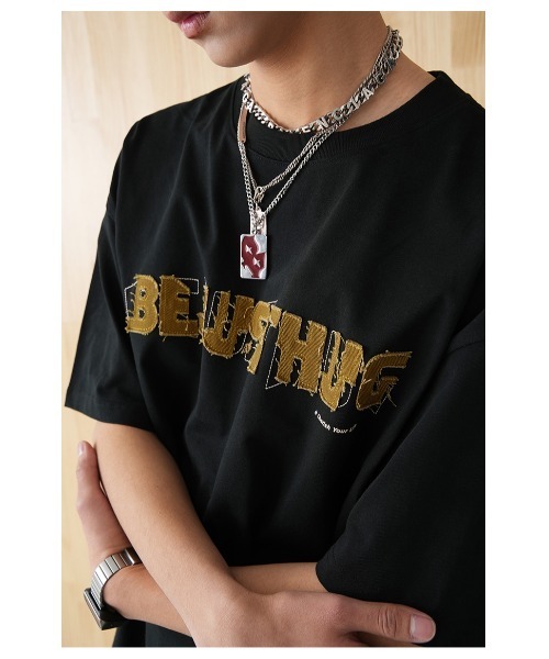 BJHG（ビージャストハグ）の「【BJHG】ウォッシュドパッチ刺繍 ヘビーウェイト 半袖Tシャツ（Tシャツ/カットソー）」 - WEAR