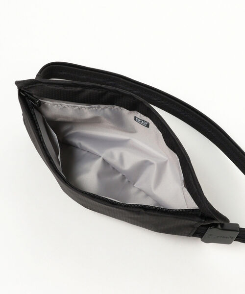 bpr BEAMS（ビーピーアール ビームス ）の「pacsafe / Coversafe X100 セキュリティ バッグ（ボディバッグ ...
