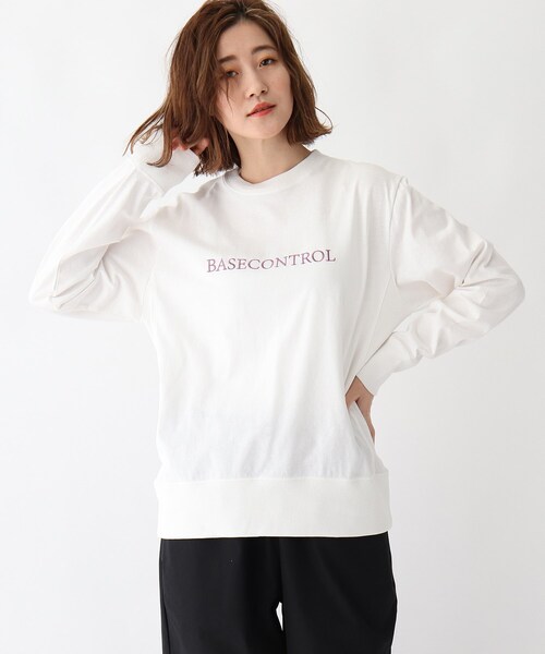 BASECONTROL（ベースコントロール）の「 セリフ体ロゴ刺繍 天竺スウェット（Tシャツ/カットソー）」 - WEAR
