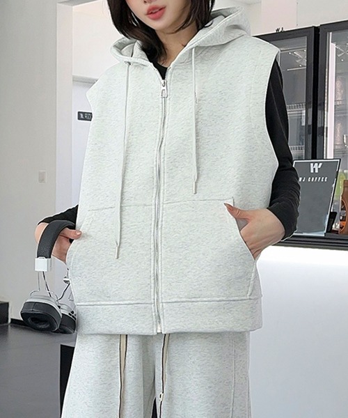 BANICO（バニコ）の「【Banico】フード付きスウェットベスト（パーカー）」 - WEAR