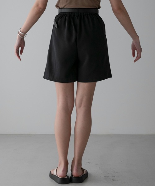 Anss.me（アンスミー）の「【Anss.me】チノツータックベルト付きショートパンツ（スカート）」 - WEAR